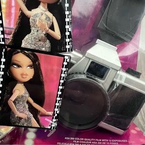 bratz | Toys | Bratz Movie Xoxo Jade Doll With Real Working Camera ...